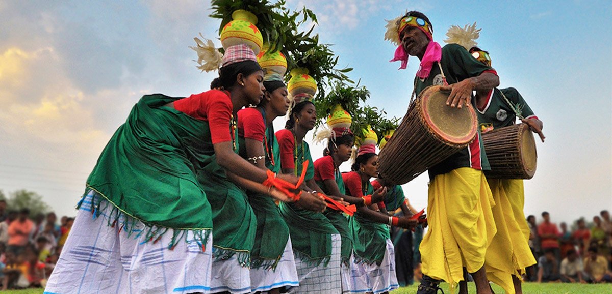 Comprehensive development of Adivasis – All India Trinamool Congress